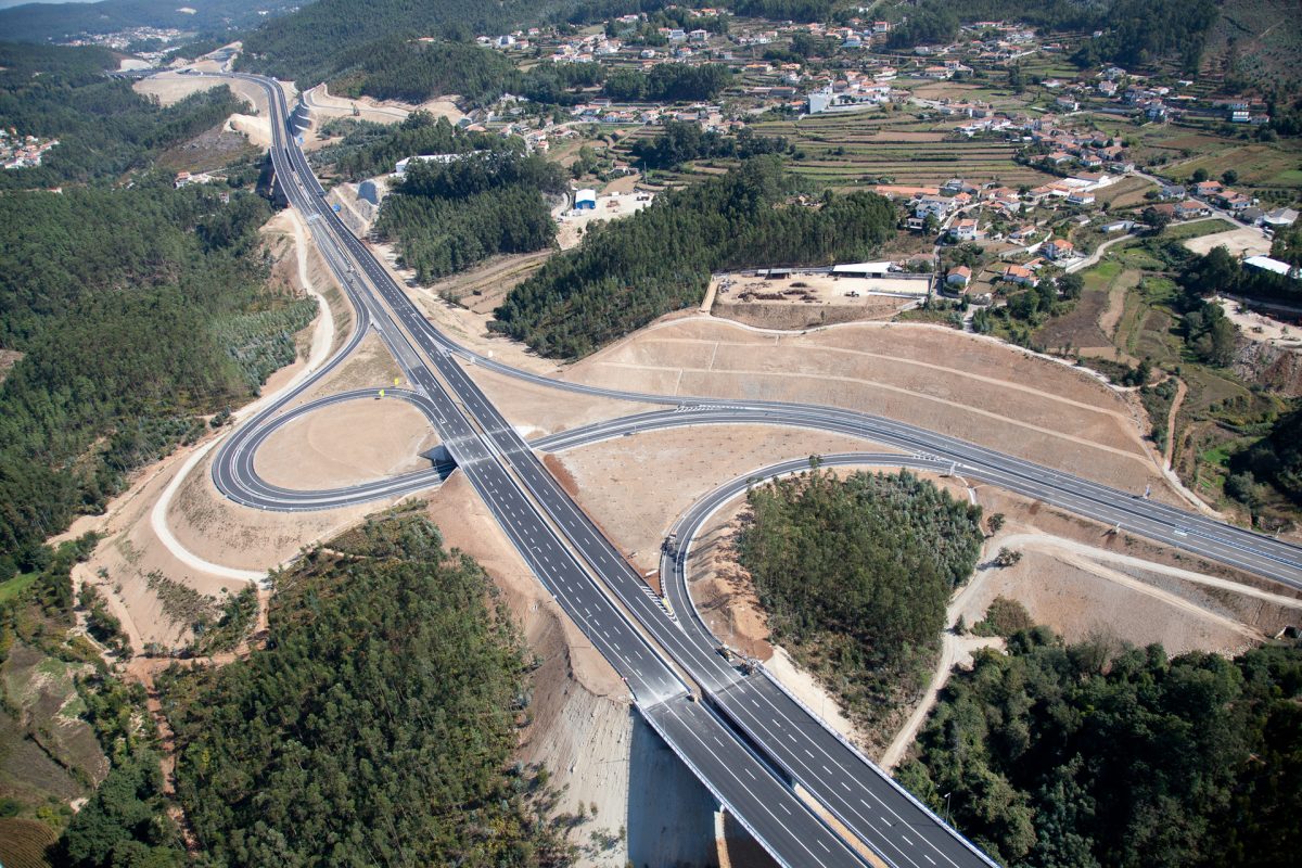 Auto-Estrada da Concessão do Douro Litoral | A41 | A43 | A32 - Teixeira ...