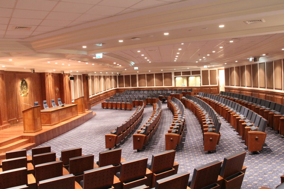 Edifício Sede da Assembleia Nacional de Angola em Luanda - Teixeira ...